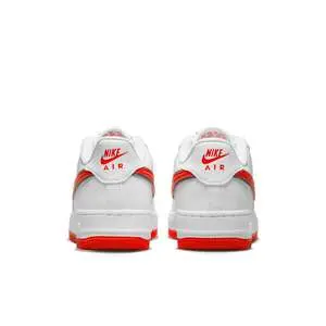 Nike Force 1 Se Low Top Sneakers