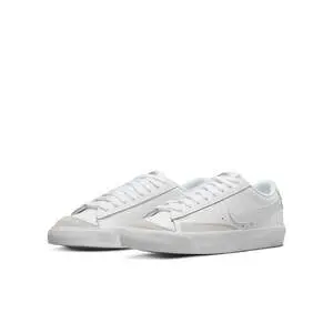Nike Blazer Low '77 Vintage Sneakers - White