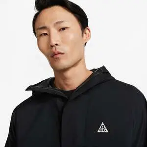 Nike Cascade Jacket