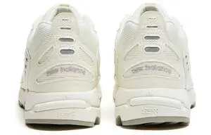 NEW BALANCE 828 Low Top Sneakers - White