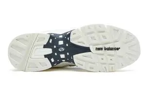 NEW BALANCE 828 Sneakers - White/black