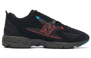 NEW BALANCE 828 Sneakers - Black