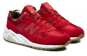 NEW BALANCE 580 Retro Low Top Sneakers - Red