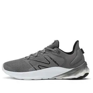 NEW BALANCE Fresh Foam Roav V2 Sneakers - Grey/black