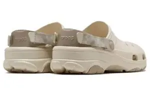 CROCS Classic All Terrain Clog - Beige/white