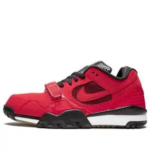 Nike X Supreme Air Trainer Sb Sneakers - Red/black