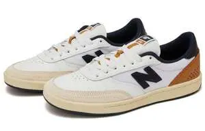 NEW BALANCE Numeric 440 Sneakers - White/brown