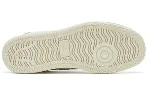 NEW BALANCE Pro Court Sneakers