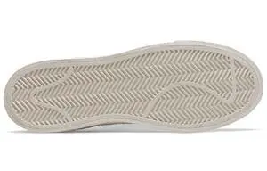 NEW BALANCE Pro Court Sneakers