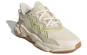 Adidas Originals Ozweego Sneakers - Beige/yellow
