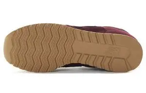 NEW BALANCE 520 Sneakers - Wine Red