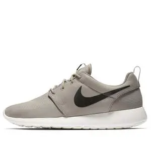 Nike Roshe One Sneakers - Grey/white