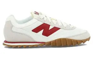 NEW BALANCE Rc30 Low Top Sneakers - Beige/red