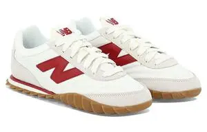 NEW BALANCE Rc30 Low Top Sneakers - Beige/red