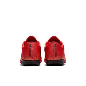 Nike Vapor 12 Academy Cr7 C Tf Athletic Shoes