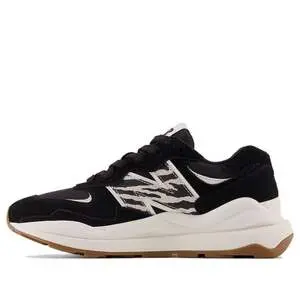 NEW BALANCE 57/40 Sneaker - Black