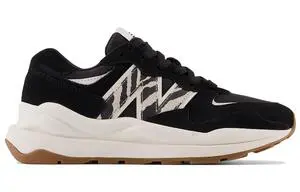 NEW BALANCE 57/40 Sneaker - Black