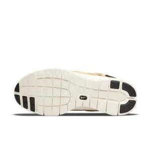 Nike Free Run 2 Sneakers - Brown