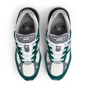 NEW BALANCE 991 Made In Uk Sneakers - Green/grey