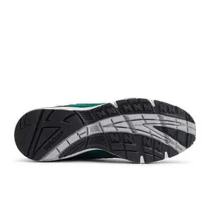NEW BALANCE 991 Made In Uk Sneakers - Green/grey
