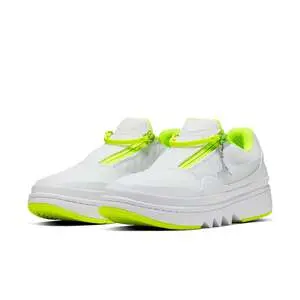 JORDAN 1 Jester Xx Low Sneakers - White/green