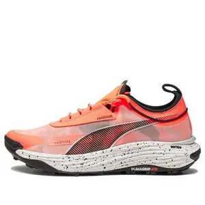 PUMA Voyage Nitro 3 'seasons' Sneakers - Orange/white