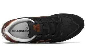 NEW BALANCE 520v Sneakers - Black/gold