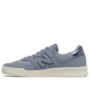 NEW BALANCE 300 Sneakers - Blue