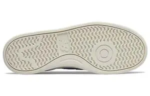 NEW BALANCE 300 Sneakers