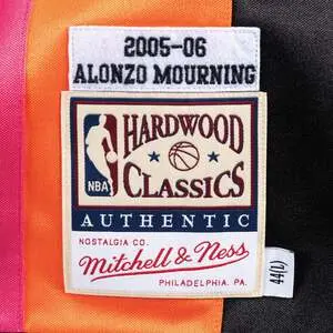 Mitchell & Ness Nba Miami Heat Alonzo Mourning 33 Jersey - Black
