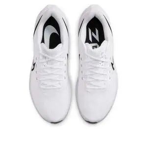 Nike Zoom Pegasus 39 Tb Athletic Sneakers