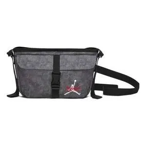 JORDAN Air Large Capacity Messenger Bag - Black