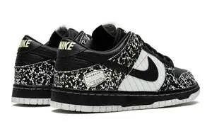 Nike Dunk Low Premium "nikebook
