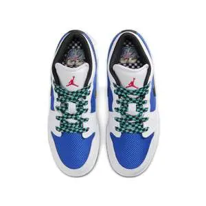 JORDAN 1 Low Se Sneakers