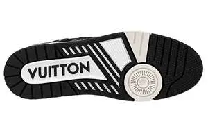 LOUIS VUITTON Trainer Sneakers - Black/white