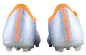 PUMA Ultra 3.4 Mg Soccer Cleats