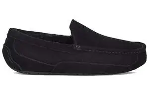 UGG Ascot Slipper - Black