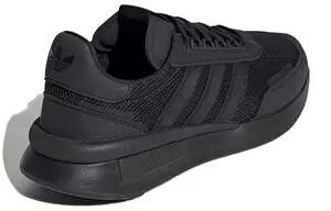 Adidas Retroset Sneakers