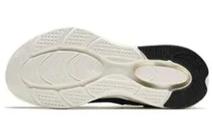 ANTA Athletic Footwear - Black/white