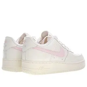 Nike Force 1 Sneakers