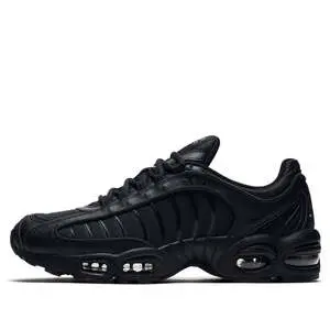 Nike Max Tailwind 4 Sneakers