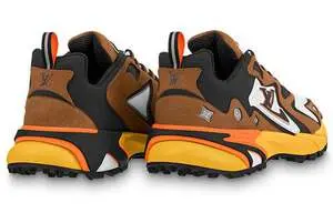 LOUIS VUITTON Runner Tatic Sneakers - Brown/black/white