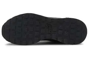 PUMA Graviton Low Top Sneakers