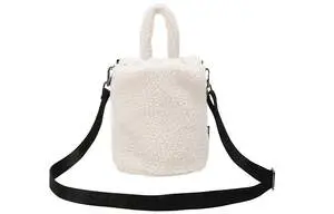 MLB New York Yankees Polar Fleece Bucket Bag