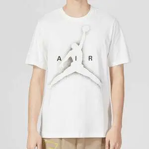 Nike As Essentials Graphic Ss Crew Tee - Default Colorway