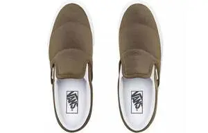VANS Classic Slip-on Puffer