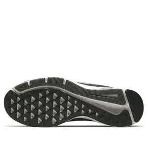 Nike Quest 2 Athletic Sneakers - Blue