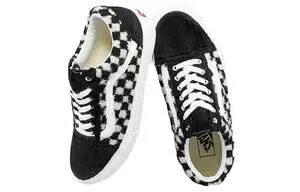 VANS Old Skool Sherpa Checkerboard Low Top Sneakers