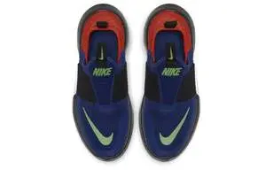 Nike Nitroflo Sneakers