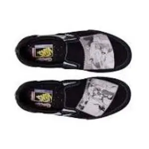 VANS Lizzie X Sailor Moon Skate Slip-on - Black/white